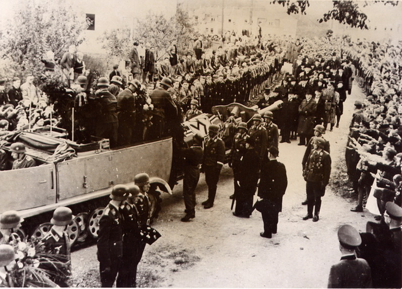 NAZI JERMAN: Album Foto Terbaik Hans Philipp