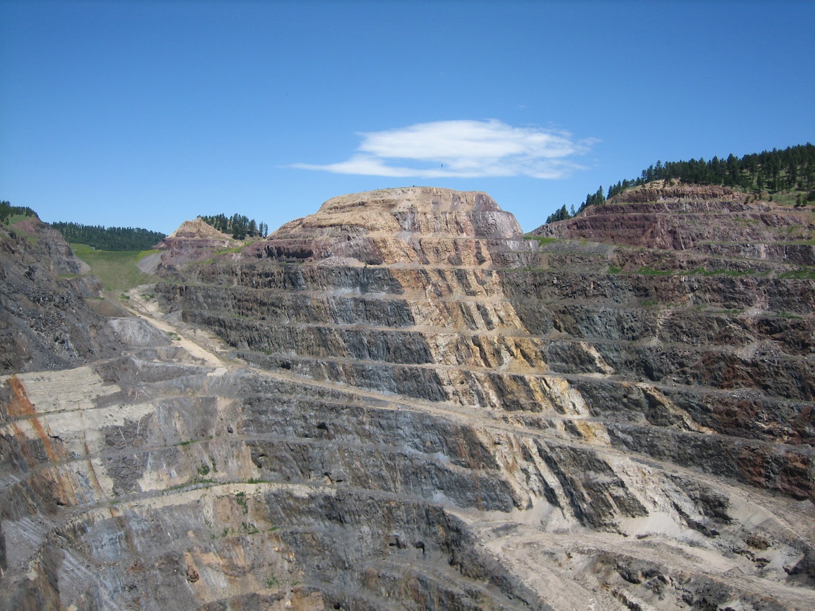 Cheryl's Travel Log Blog: Lead, SD-June 13, 2012