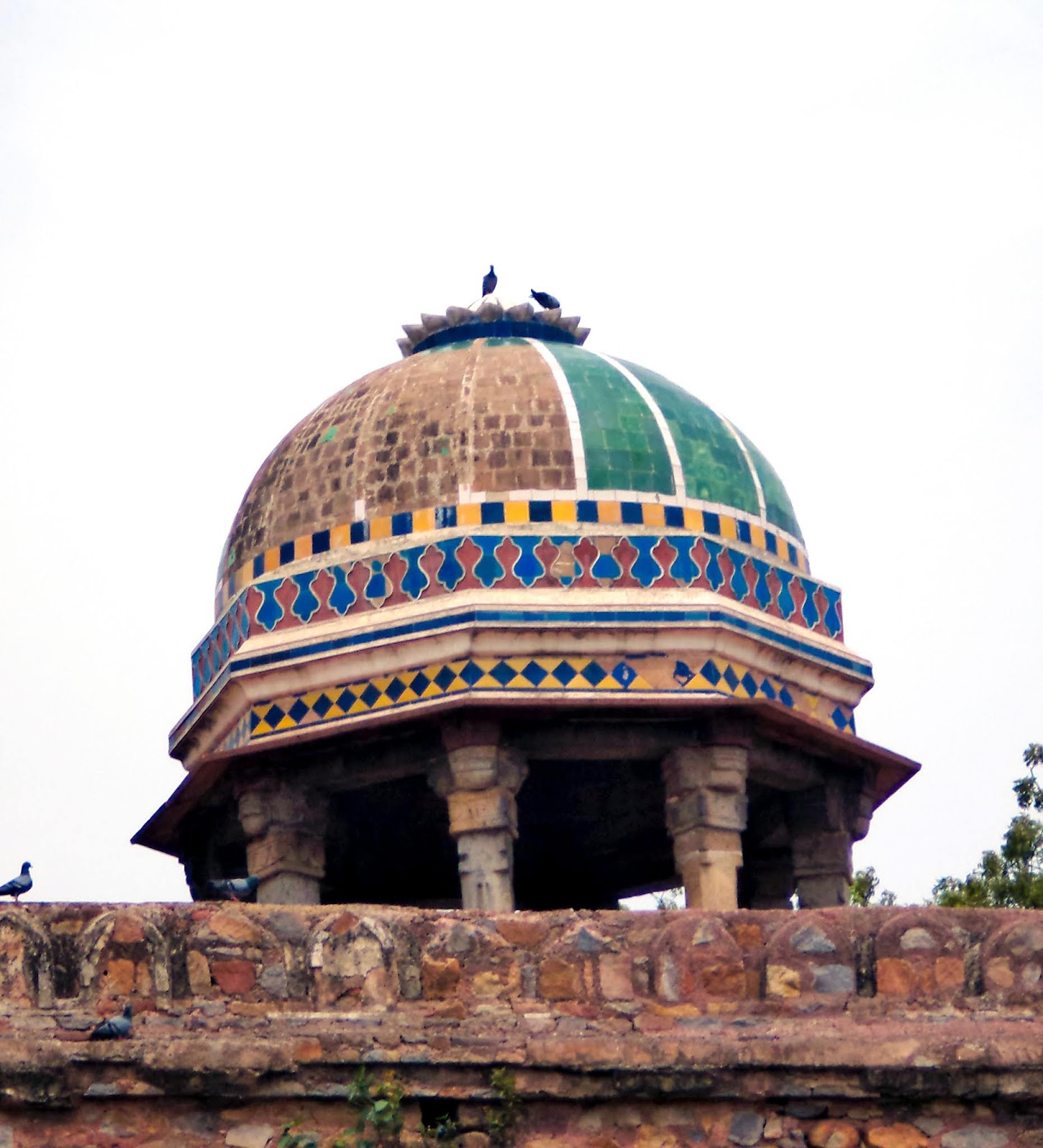 Isa Khan's Mosque