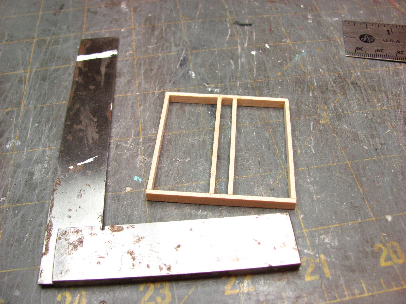 Dollhouse Miniature Furniture - Tutorials | 1 inch minis: 1 INCH SCALE ...