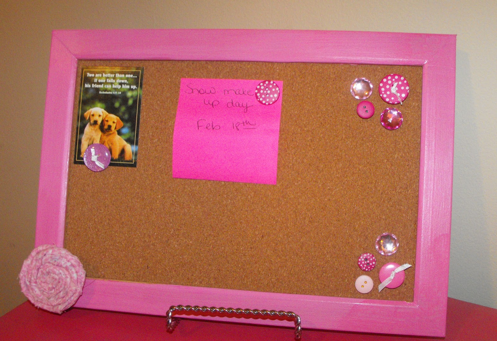 Coley's Corner: Dollar Store Bulletin Board Makeover