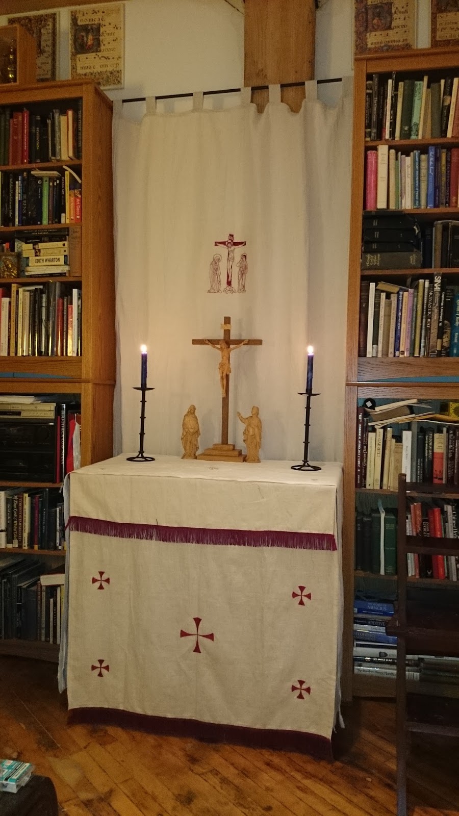 New Liturgical Movement: A Reader’s Home Oratory (Updated)