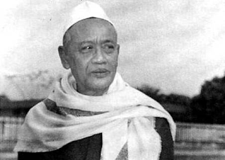 of the day...: (Tokoh of the Day) KH. Ali Maksum, Krapyak - Yogyakarta