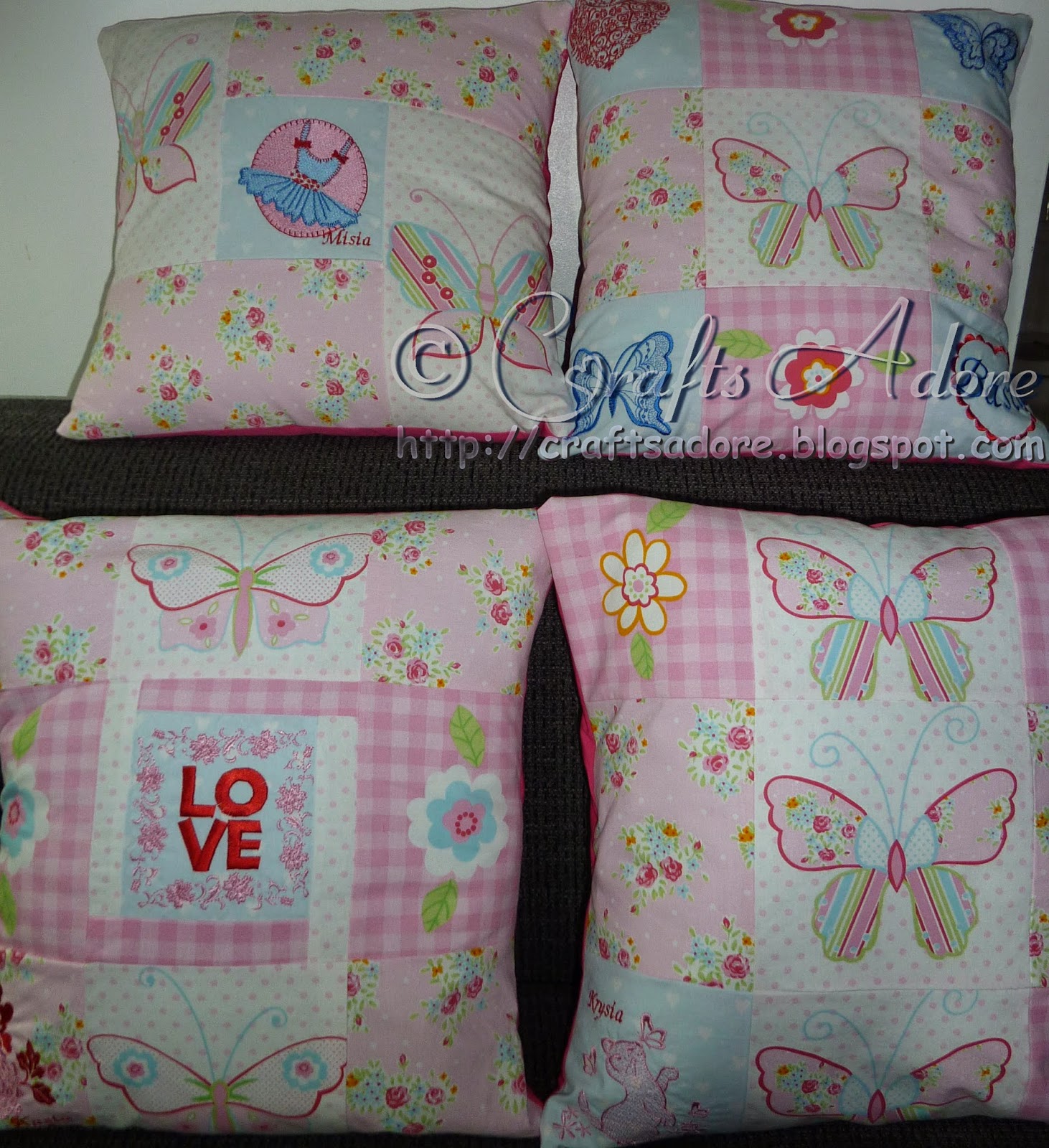 CraftsAdore: Sewing Patchwork Pillowcases