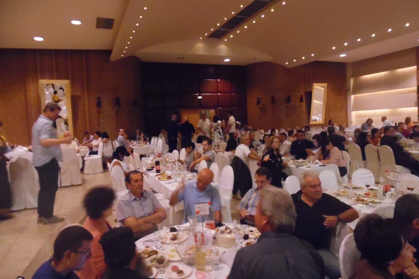 Με Ψωμιαδη Καραπαναγιωτιδη και πληθος φιλων γιορτασε τα 50στα του ...