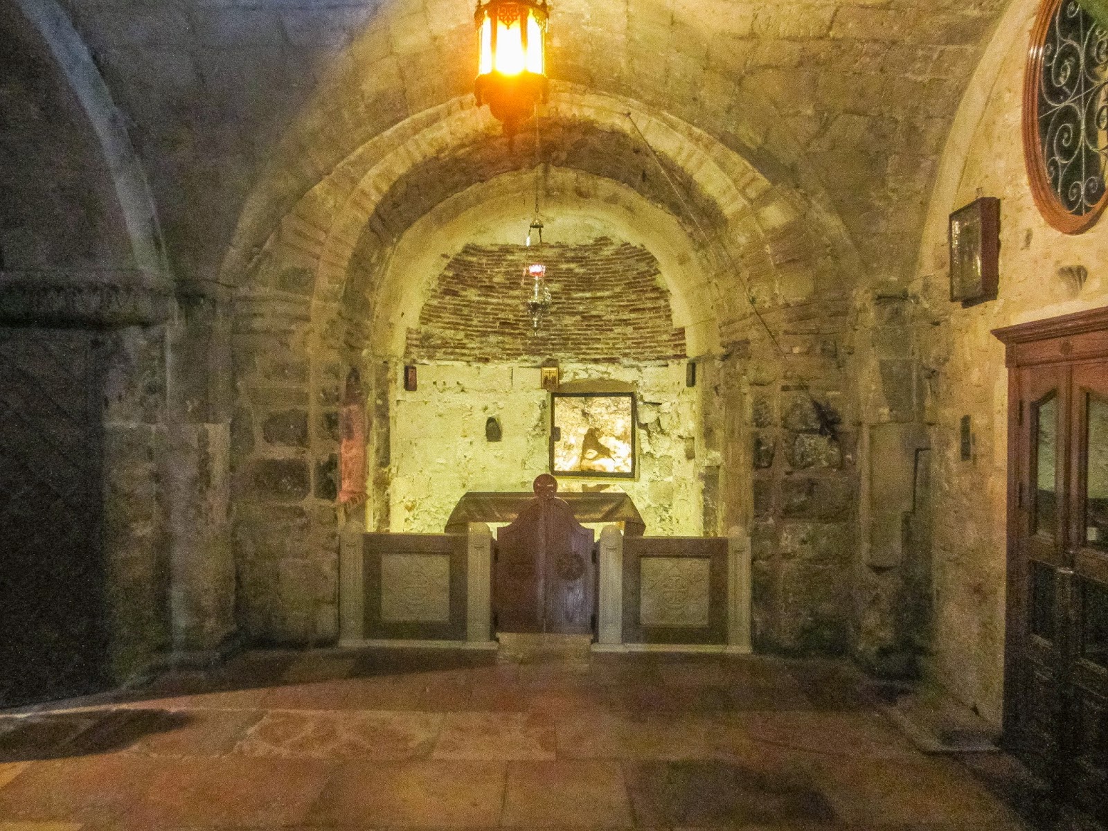 Cannundrums: Church of the Holy Sepulchre - Jerusalem