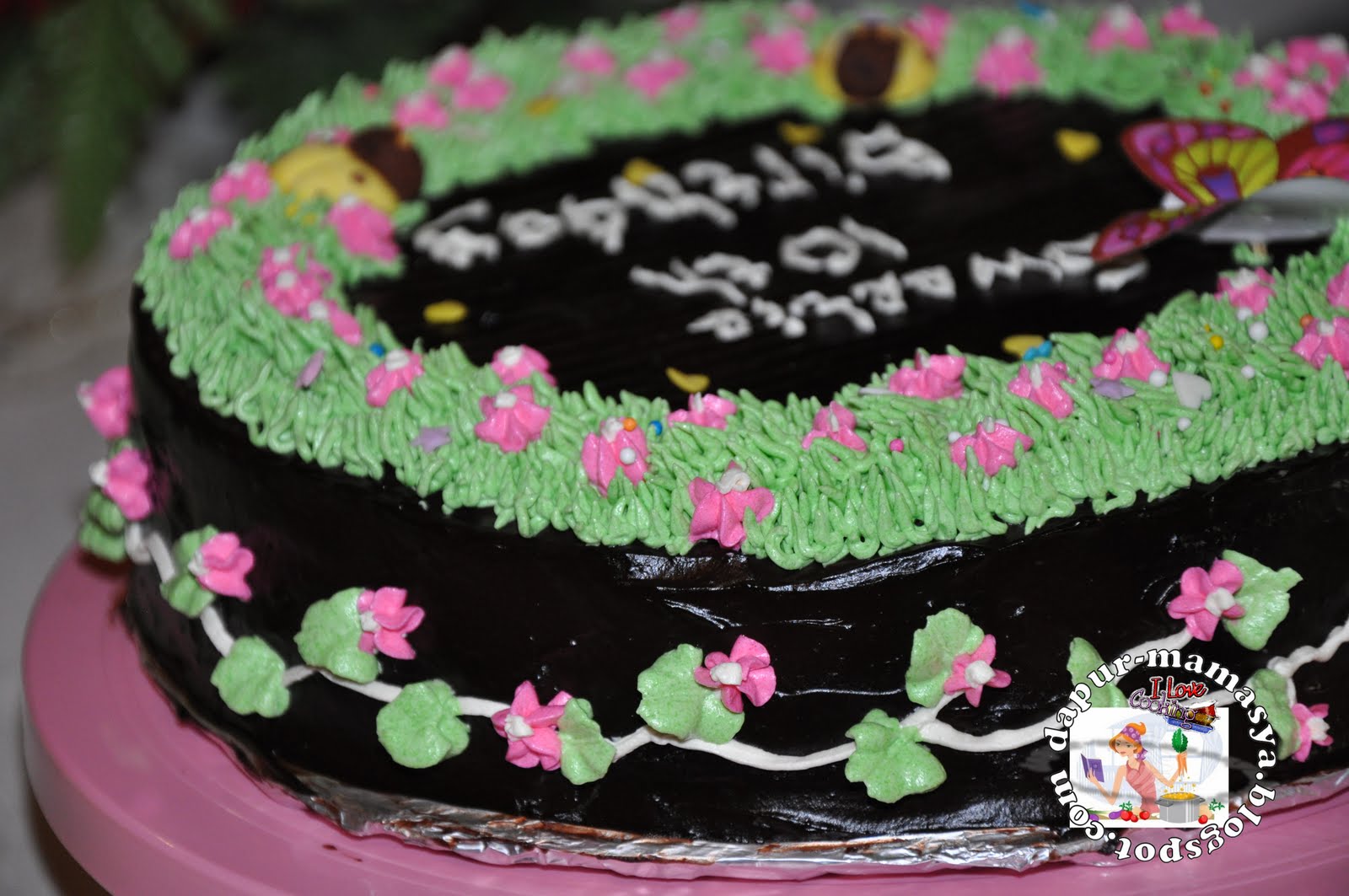 Dapur Mamasya: Kek Birthday yg Buat Mama Tersenyum