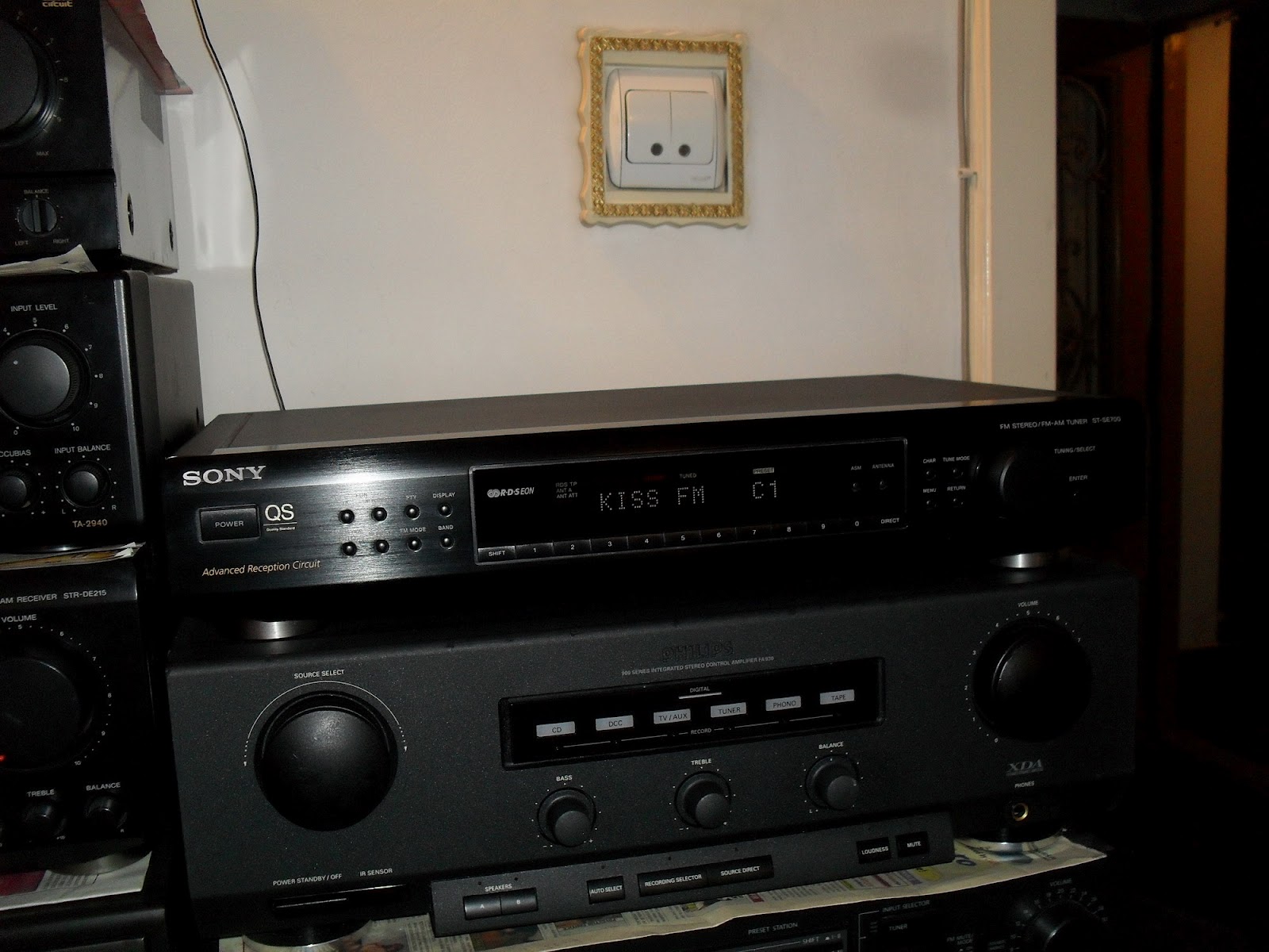 Bazar electronice online: Vand radio tuner Sony ST-SE 700 QS