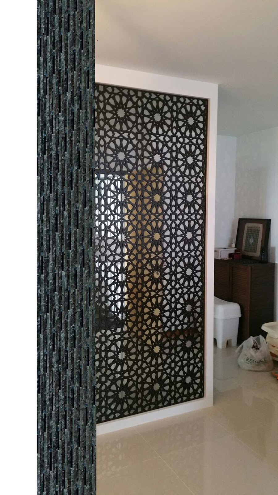 feng shui partition wall: PARTITION DIVIDER FOR INTERIOR HOUSE IN SINGAPORE
