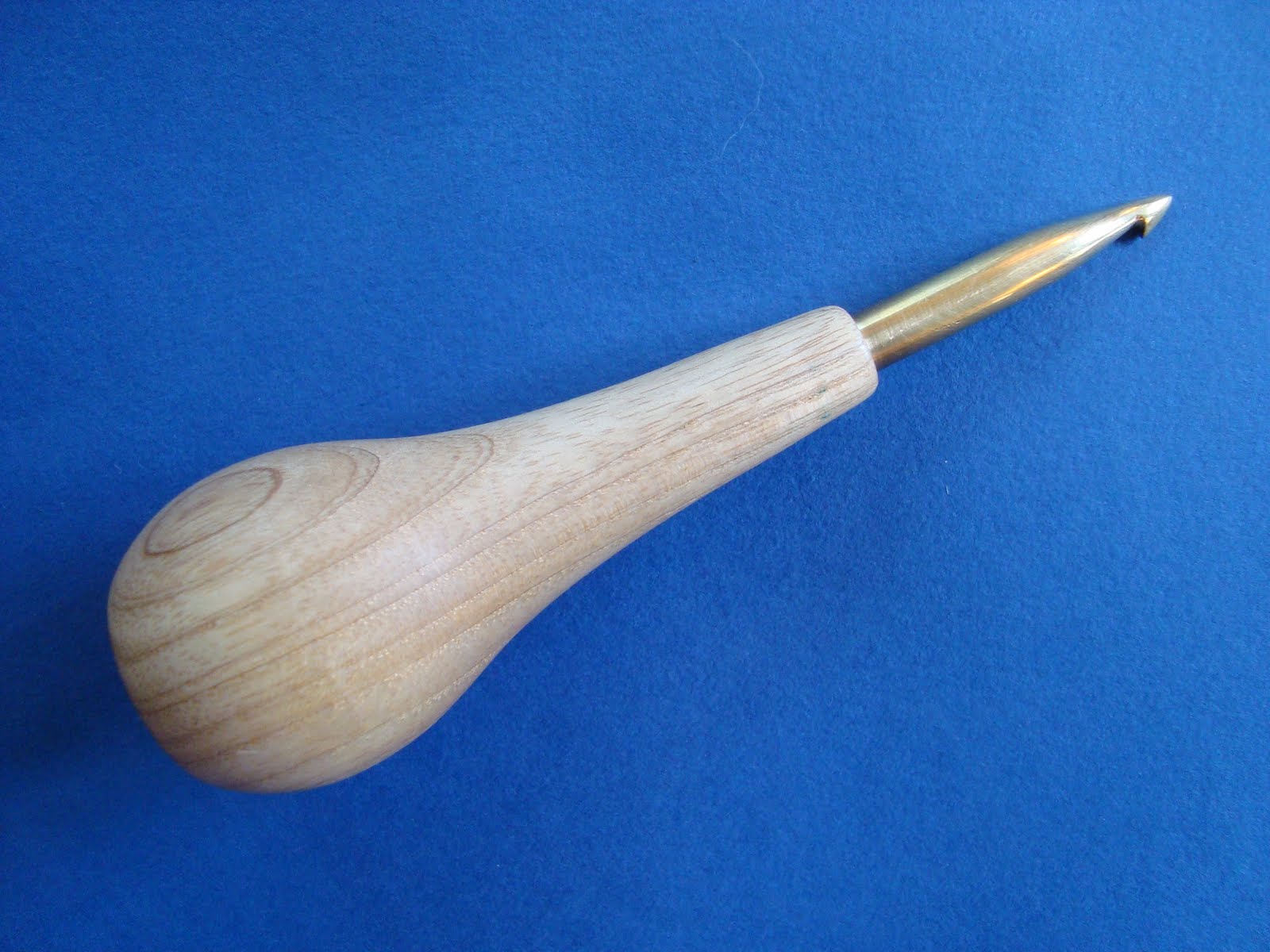 Morag Johnston (Artist): Making Hooky Mats