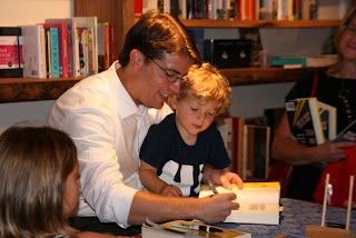 drey's library: A Q&A with Trevor Shane, author of (128.) Children of ...