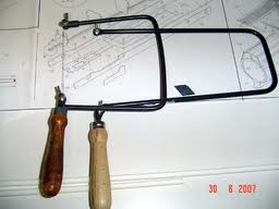 Artesanías en madera: El calado de la madera.