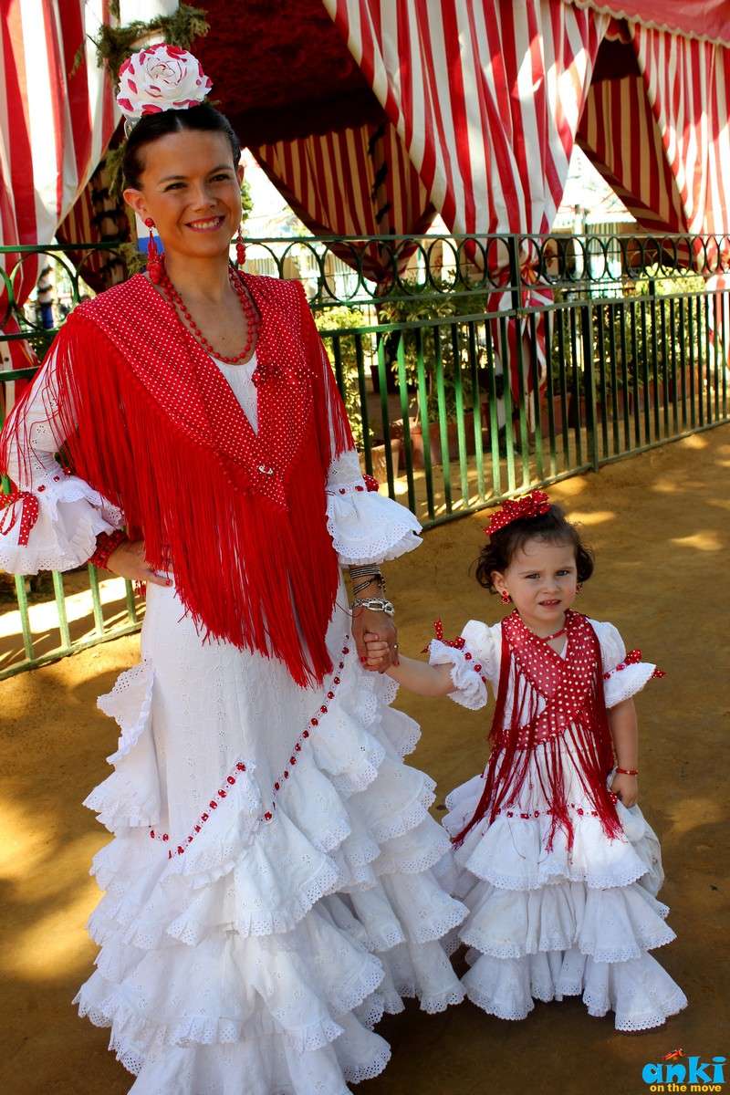 What to wear in Spain: 10 Useful Do’s and Don’ts - Style On The Move