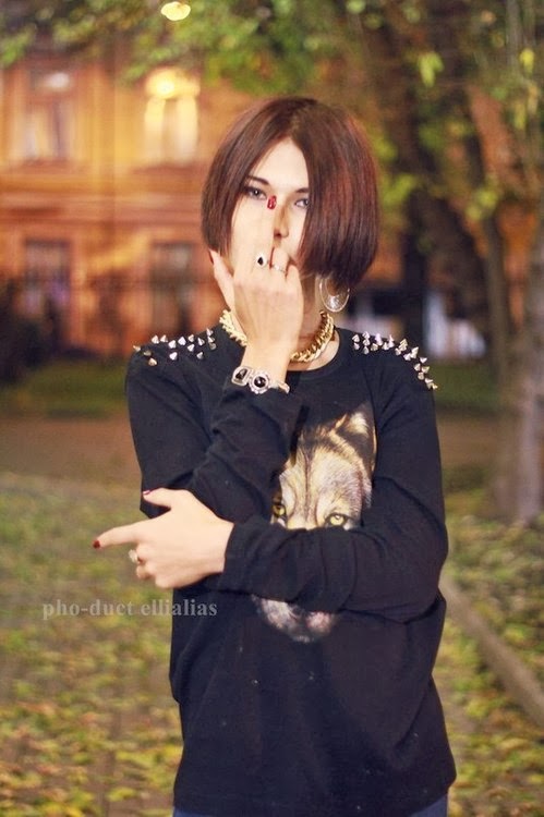 Mishel Mood - Today's Androgynous Guy