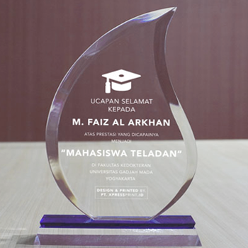 Pengertian Plakat, Jenis, Fungsi dan Contohnya