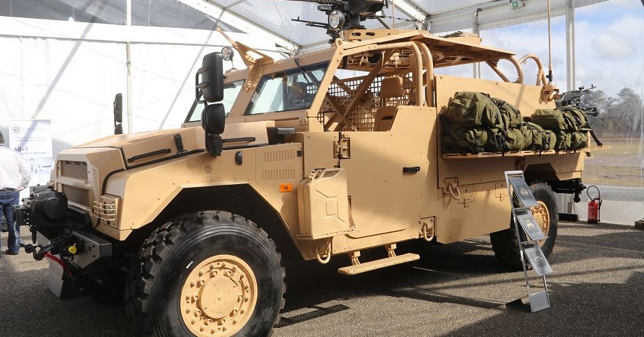 Coronel Von Rohaut: "Sabre" 4x4 en SOFINS