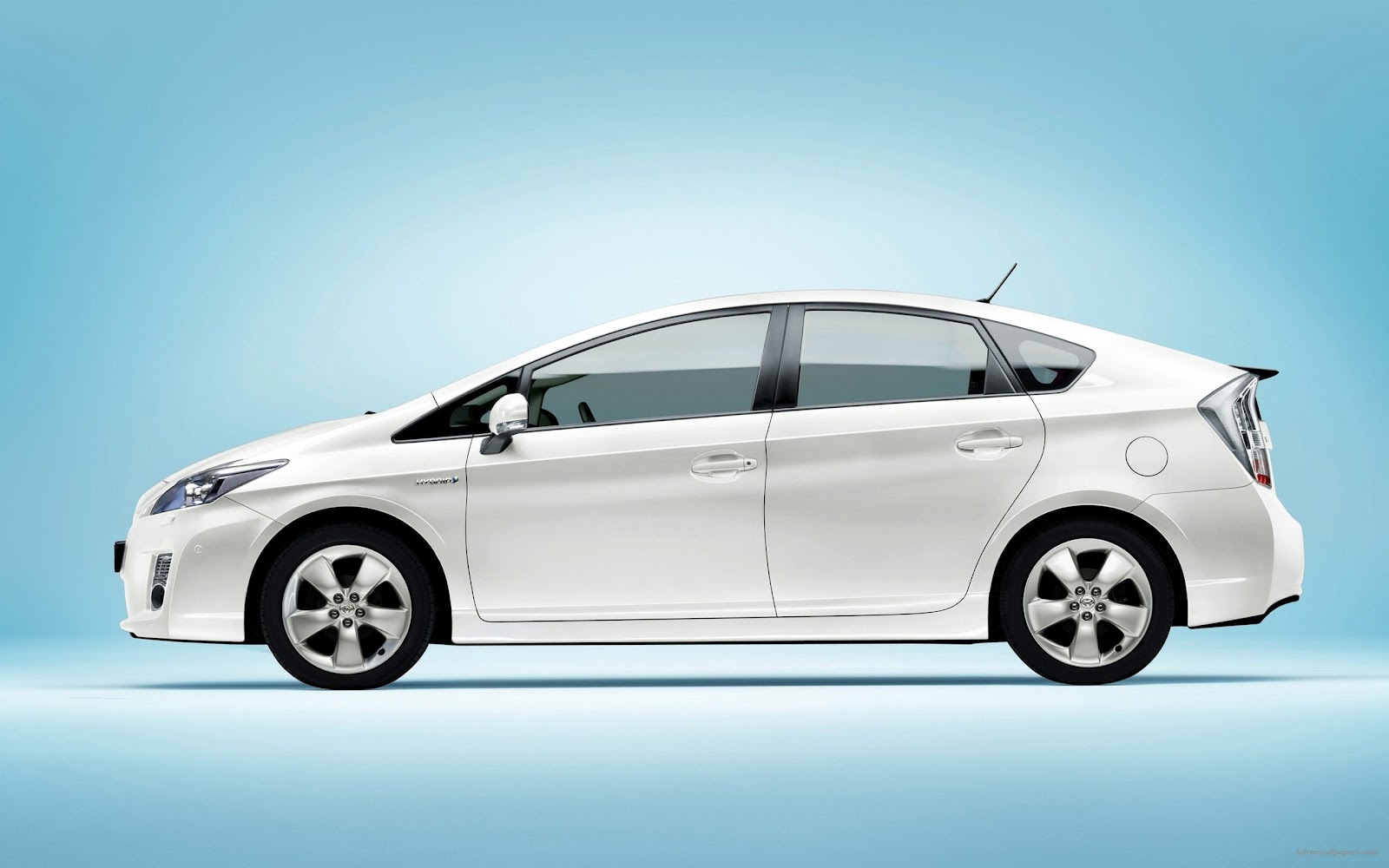 Automotive Cars: Wallpaper HD Prius
