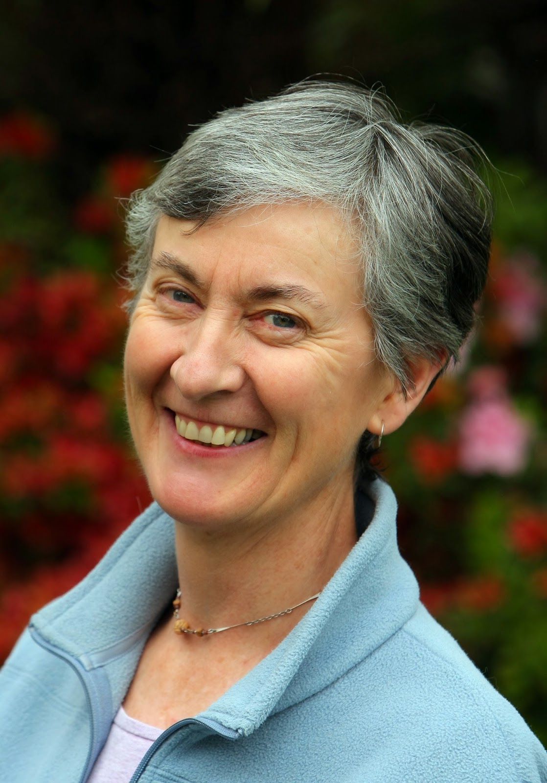 Kids' Book Review: 12 Curly Questions with author Lian Tanner