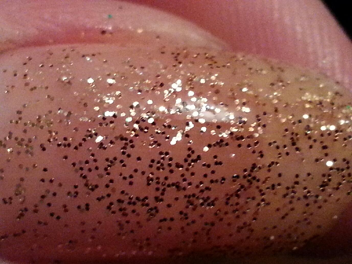 Enchanting Cosmetics: Review of Twinkle Ten Alien Armpit and Campfire Glow