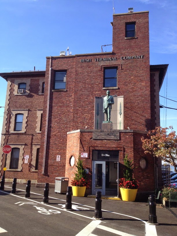 Sunset-Park.com: My Visit To Bush Terminal Park In Sunset Park