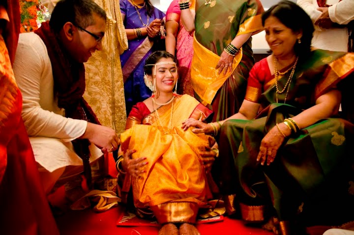 Being a Manglik: Types of Indian Wedding - Maharashtrian Wedding
