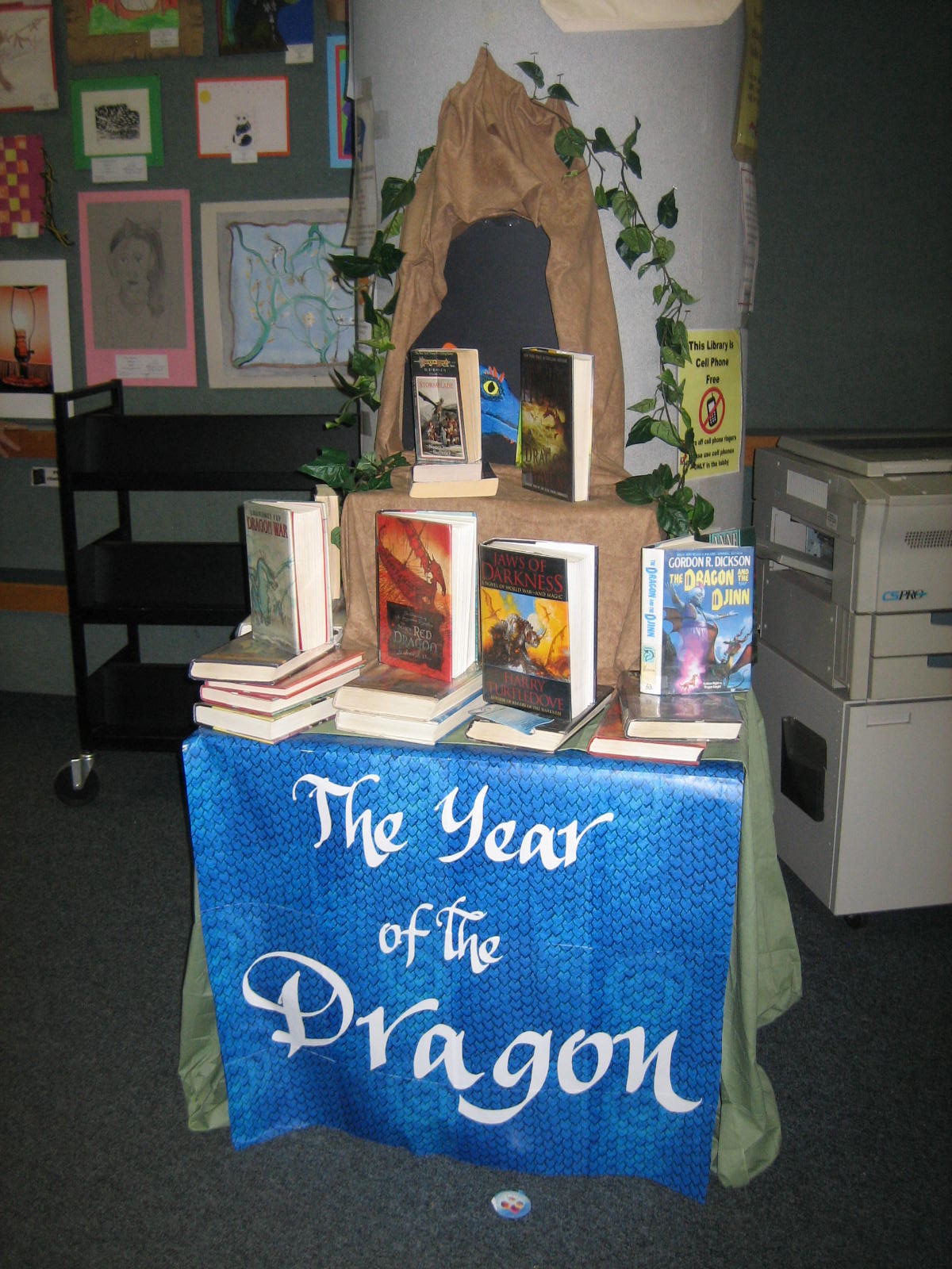 Digressions of a Sponge for Knowledge: Library Displays