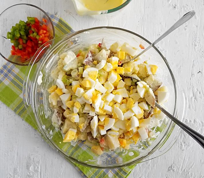 Ensalada de papas estilo americano | Bizcochos y Sancochos
