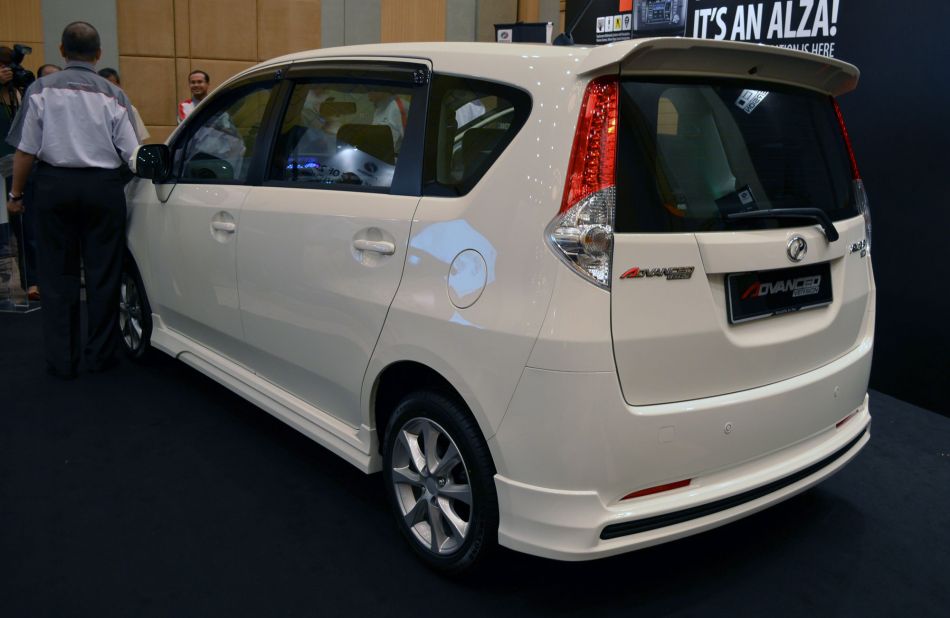 Malik Torpedo: Perodua Memperkenalkan Perodua Alza Advance Version ...