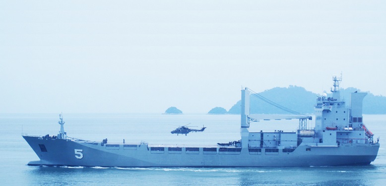 DEFENSE STUDIES: MISC Hands Over Naval Auxiliary Vessel BM5 To Navy