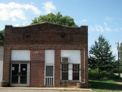 The Patterson Family, a Town Named Finger and Puford Pusser All in One Post