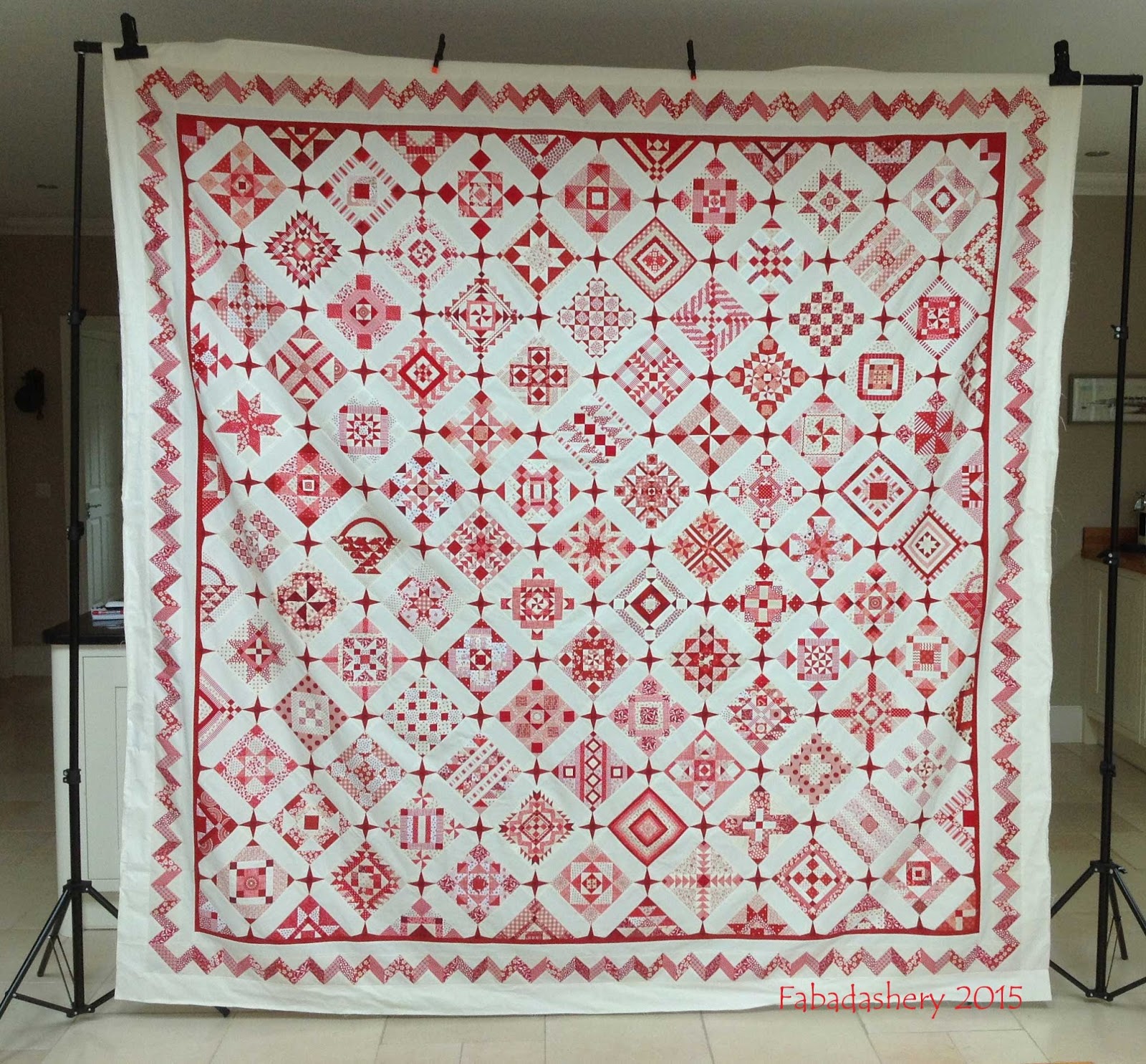 Fabadashery: Nearly Insane Quilt (Salinda Rupp Quilt) - August 2015 Update