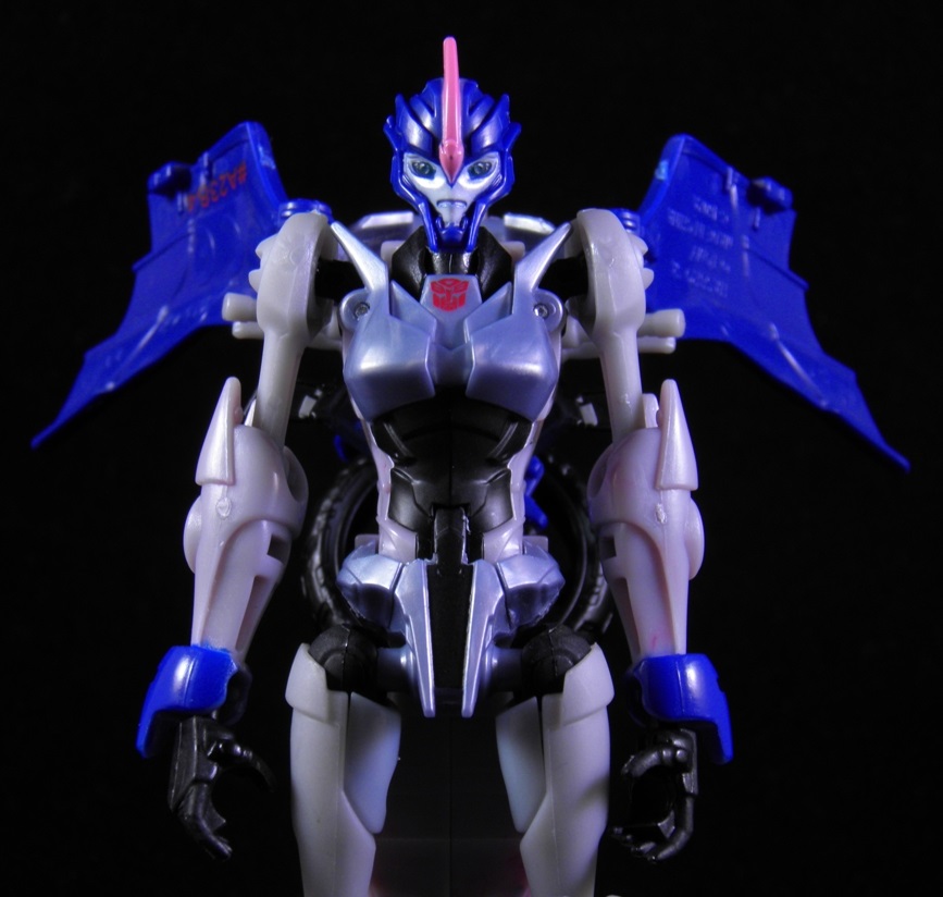 She's Fantastic: Transformers: Prime - Beast Hunters ARCEE!
