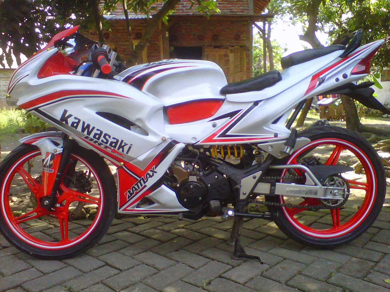 Sentral Modifikasi Jawa Timur: Kawasaki Atlete Modif Ninja RR