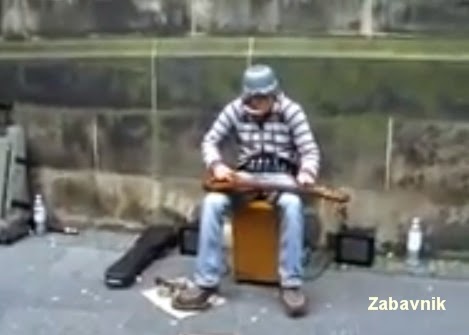 Crazy Good Multi Instrument Street Musician | 5arda