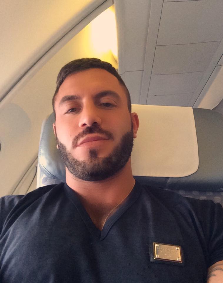 LA PERFECTION FAITE HOMME