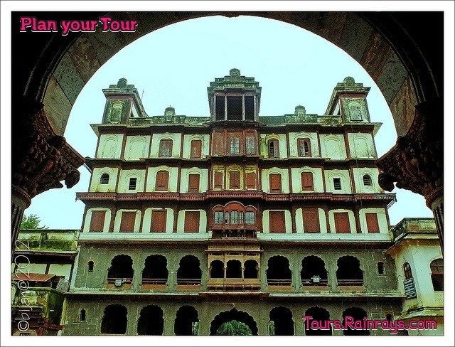 Tourist Attraction India: Rajwada Indore