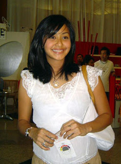 Profil Biodata Amara Lingua | Foto Amara Lingua