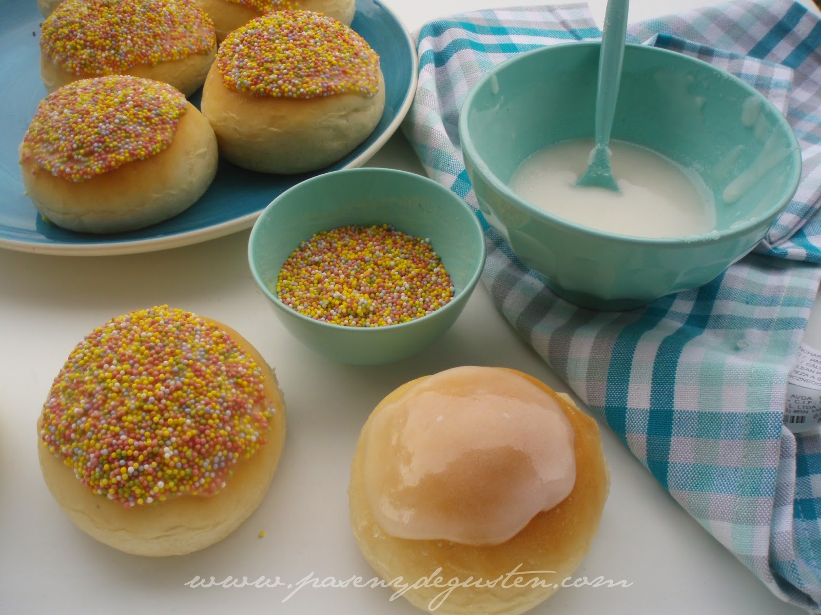 BOLLITOS PARA MAMÁ. - PASEN Y DEGUSTEN