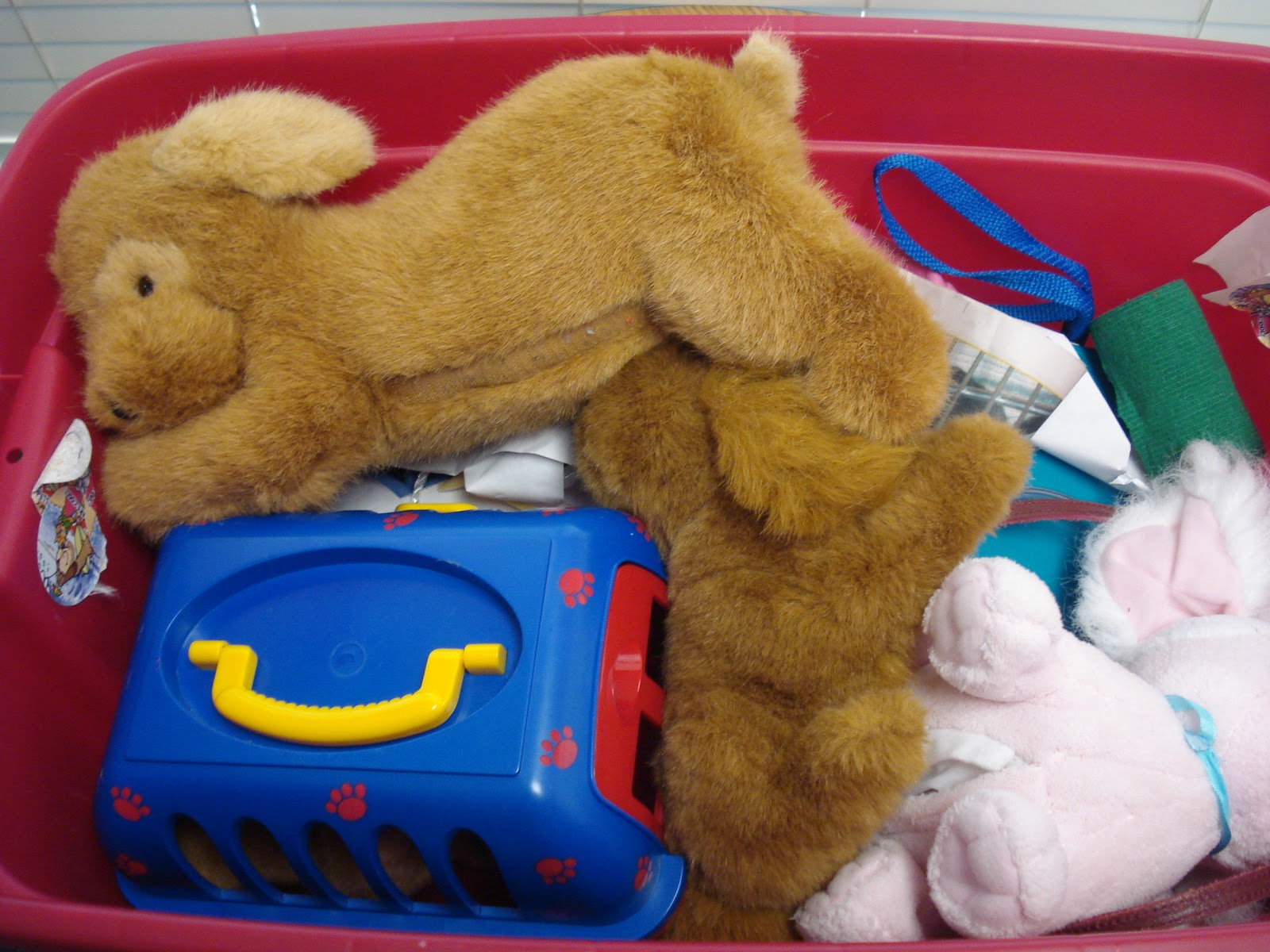 Mrs. Kimbrell's Kindergarten: Veternarian Prop Box!