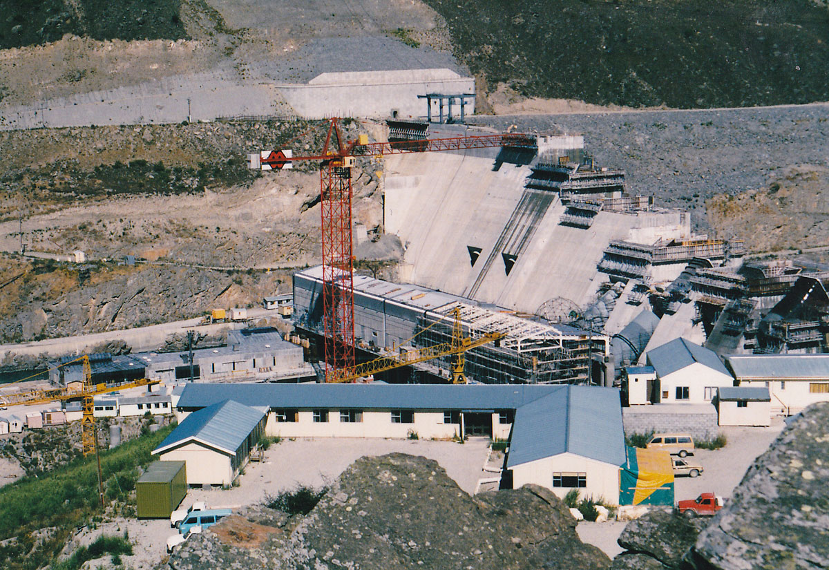 Mighty Clutha: Clyde Dam ~ Building on an Active Fault