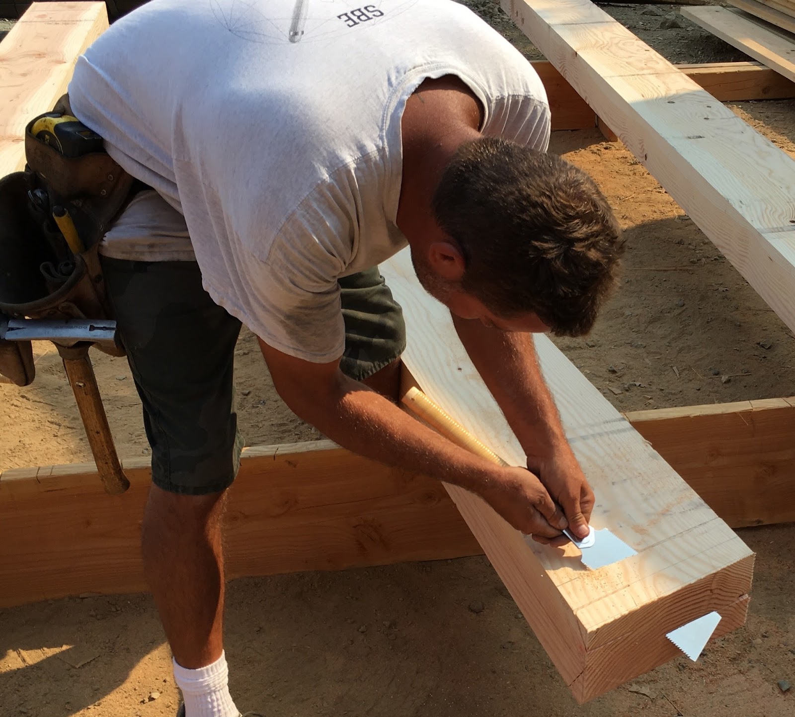 Roof Framing Geometry: Compound Hip Rafter Head Cuts