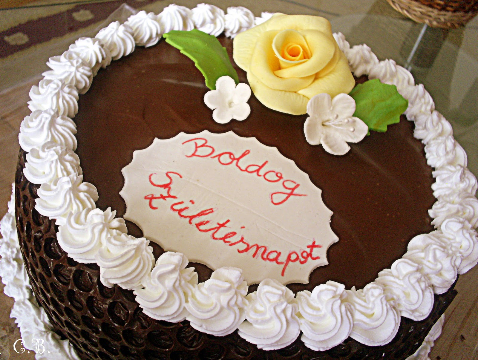 Arome si culori : Selectie torturi si prajituri