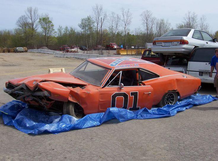 MUSCLE CAR COLLECTION : 1969 Dodge Charger R/T General Lee Car Review