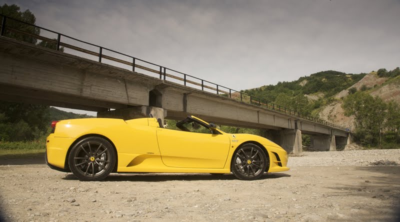 Modern Cars 2011: Ferrari 16M Best Car Wallpapers