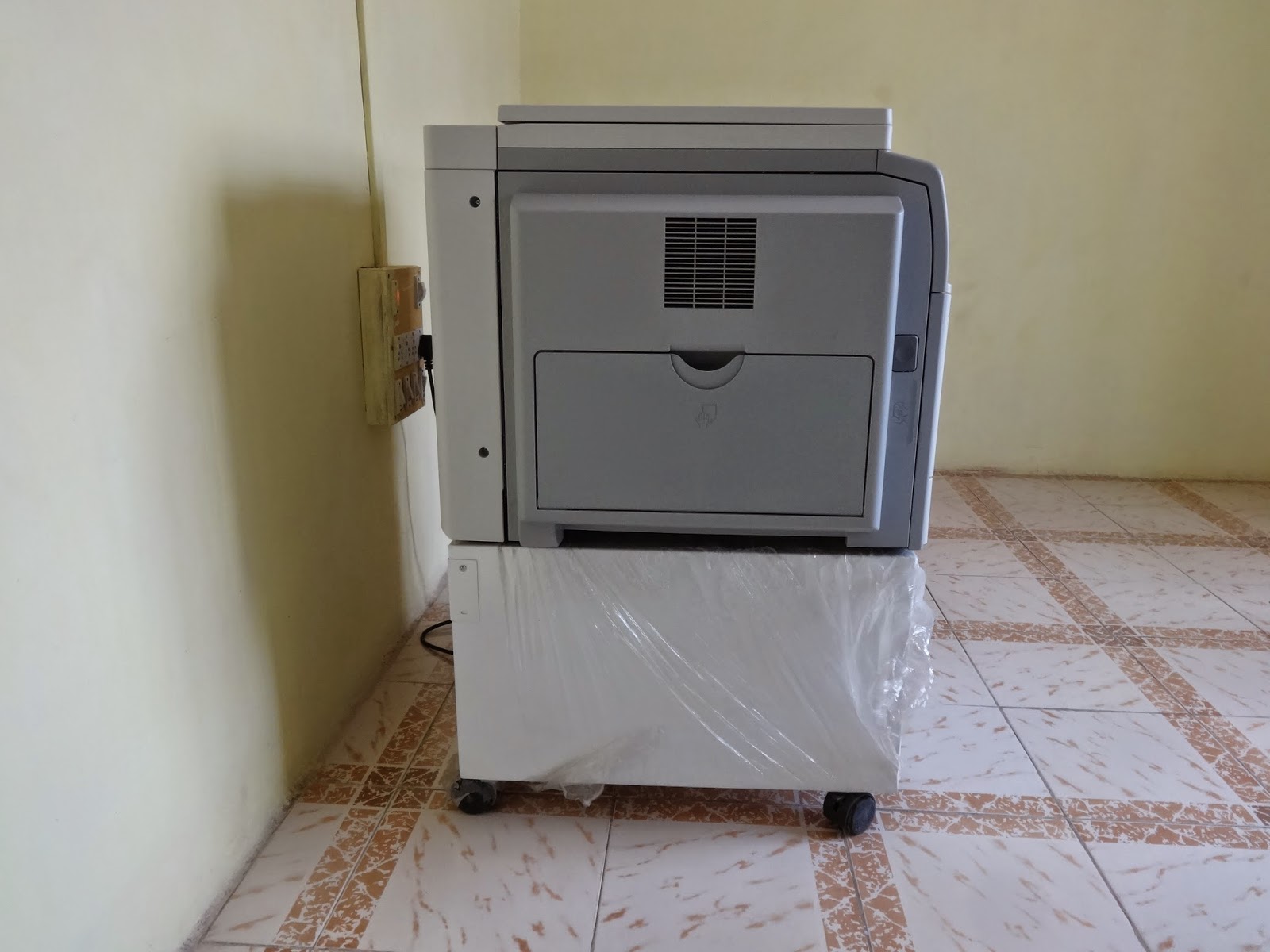 freetreee: Canon Image Runner 2002 N Review