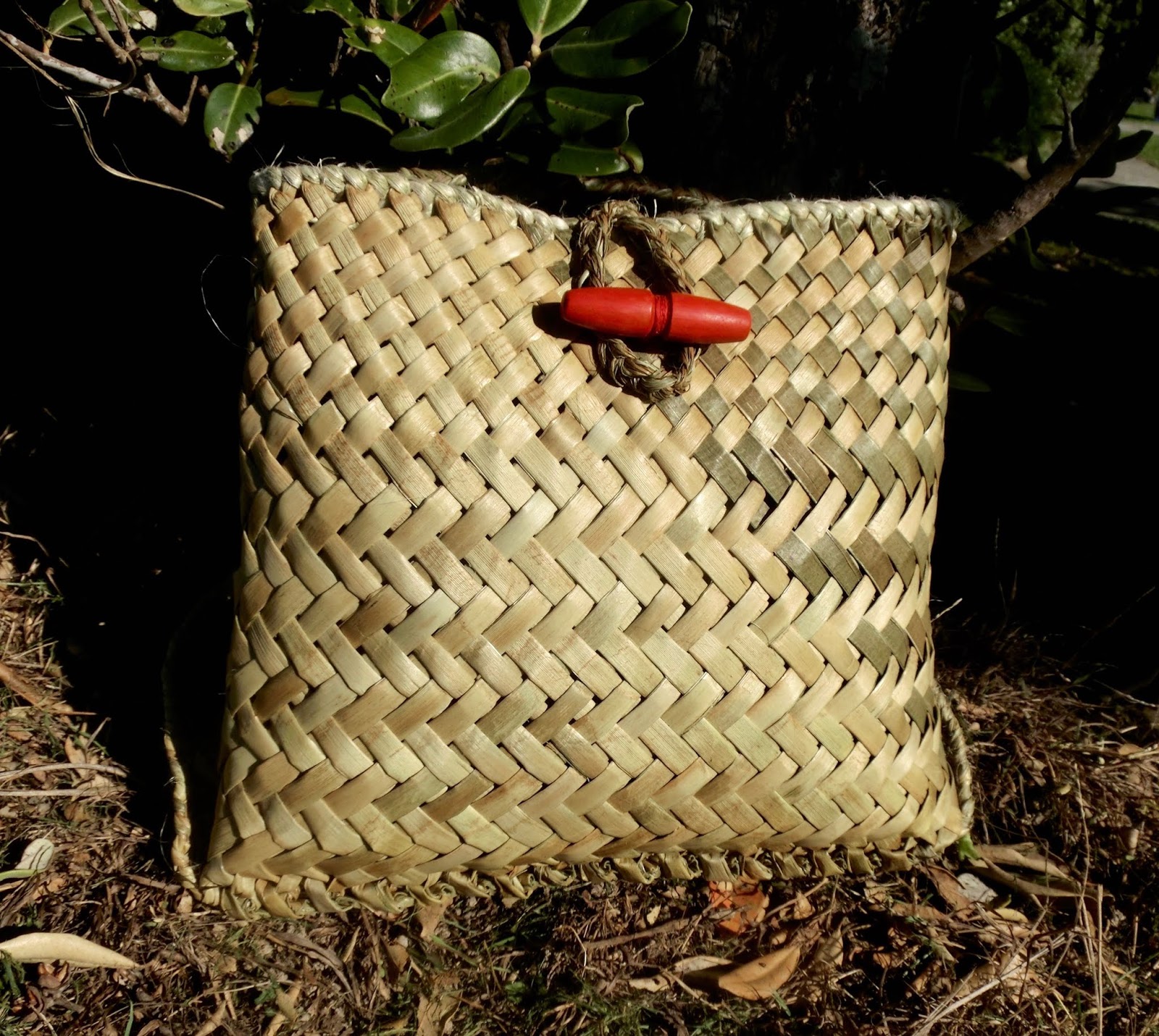 Textiles on the Edge... (of the Planet): Learning to weave with ...