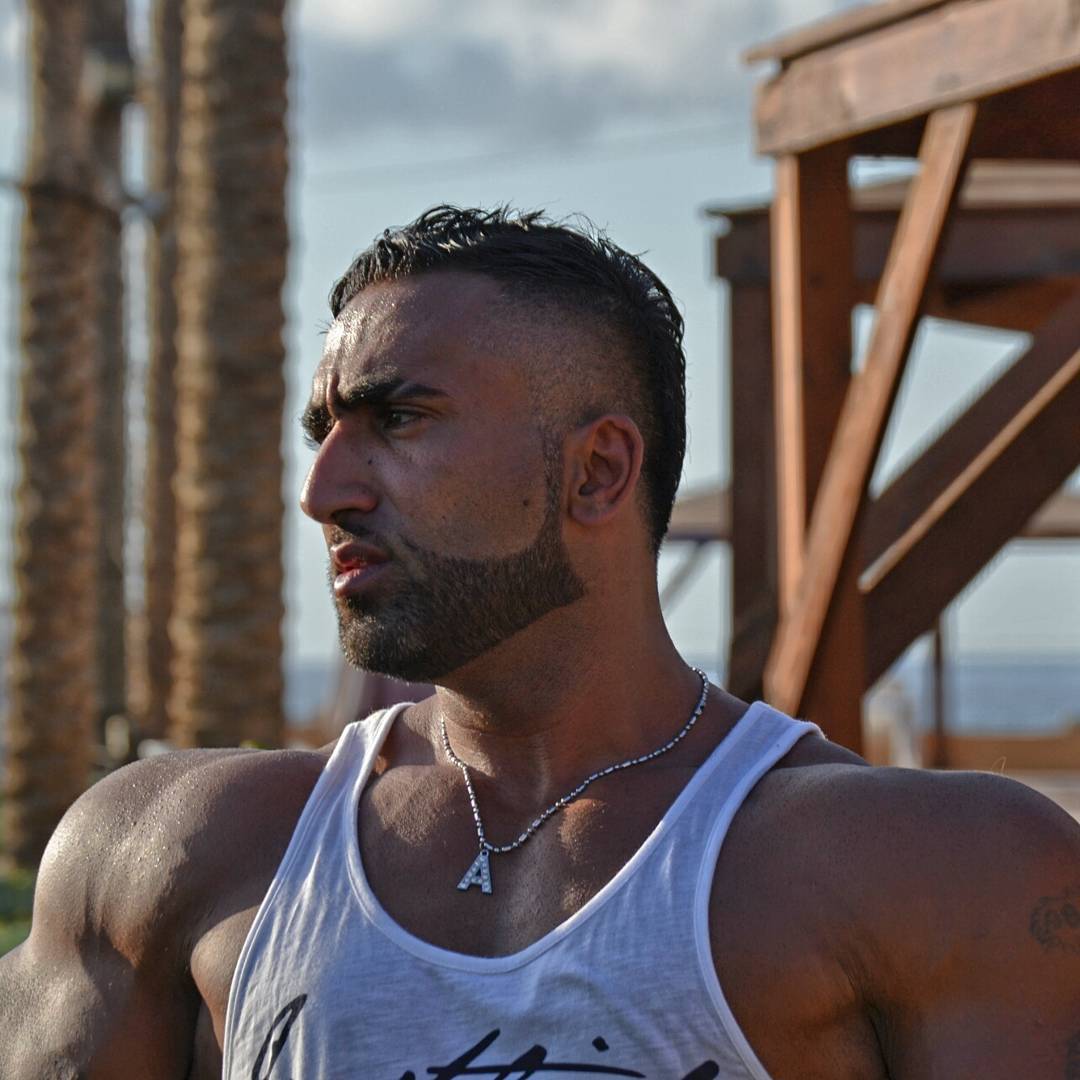Muscle Lover: Bumaya Abbas Awada