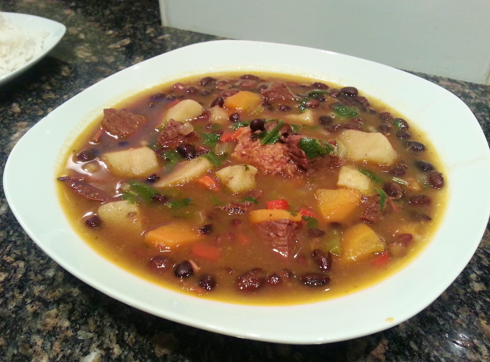 TAGUARITA GOURMET ARTE CULINARIO: SOPA DE CARAOTAS NEGRAS