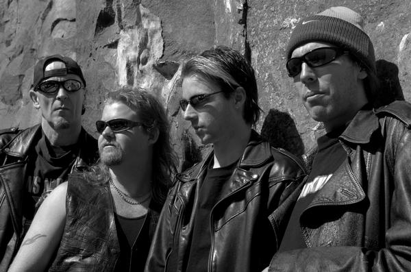 Roadkill - Extinct (2016) Austrália | Roxx 2 Metal