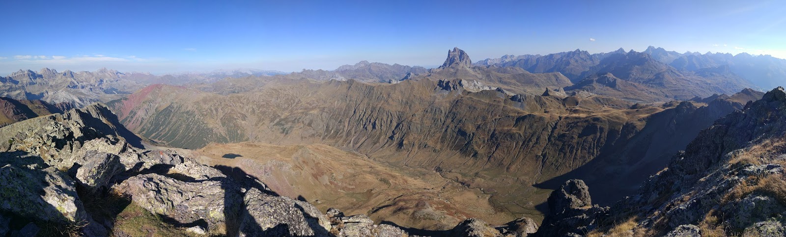 Aire puro: Anayet (2.575 mts) y Vertice de Anayet (2.559 mts) desde el ...